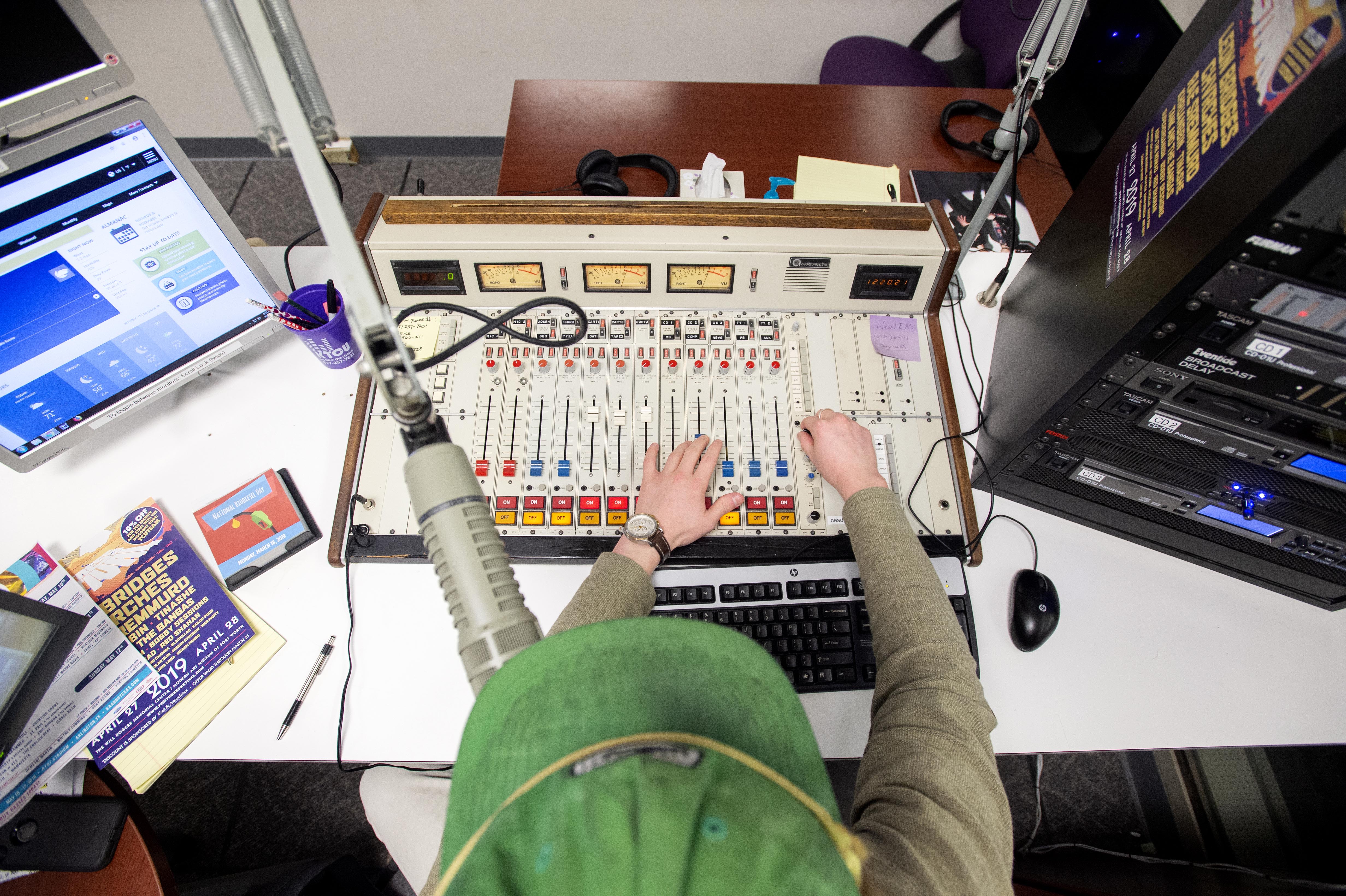 student KTCU - Film, Television and Digital Media